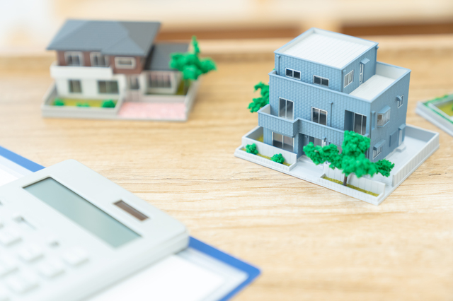【ホームズ】住宅ローンの頭金とは? 目安額や試算方法を解説 住まいのお役立ち情報
